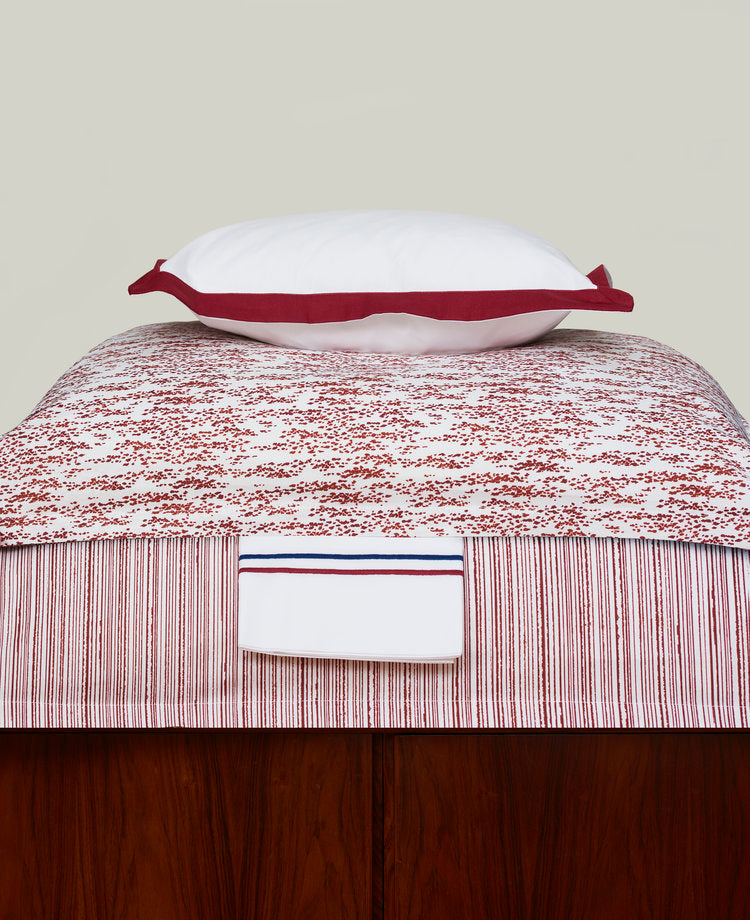 Sara Bedding Collection